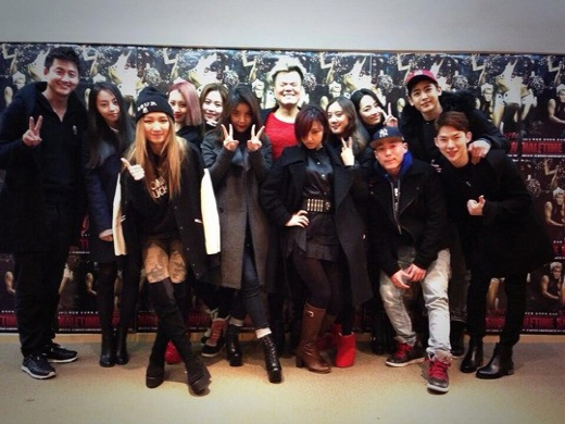 소희 FA 앞두고 JYP 파티 참석 '더 예뻐졌네' | JTBC 뉴스