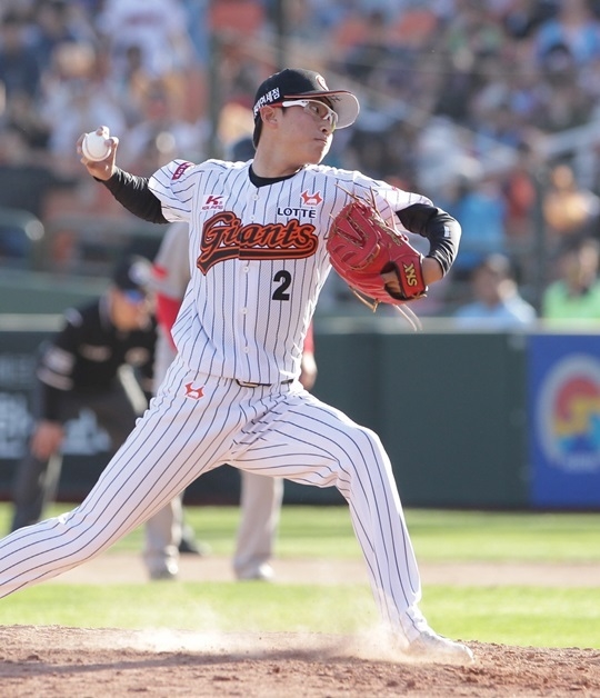 [4가지 있는 프리뷰]박세웅, KIA 제물로 이적 후 '첫 승' 올릴까 | JTBC 뉴스