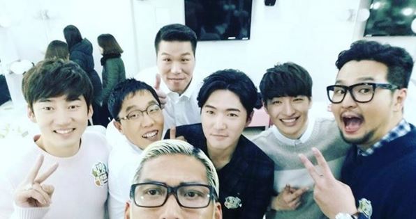 god 박준형, '힐링캠프' 출연 인증샷 "속 시원하게 소통" | JTBC 뉴스