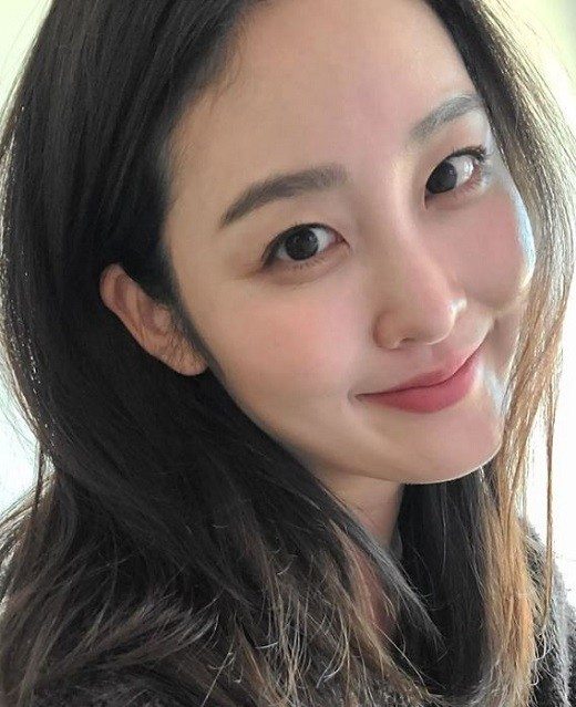 신아영, 결혼 4년 만에 득녀 | JTBC 뉴스