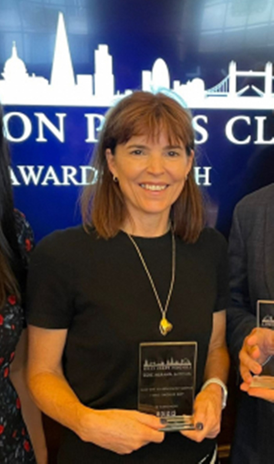 WSJ 창간 133년 만에 첫 여성 편집국장 엠마 터커…'유리천장' 깨져 | JTBC 뉴스