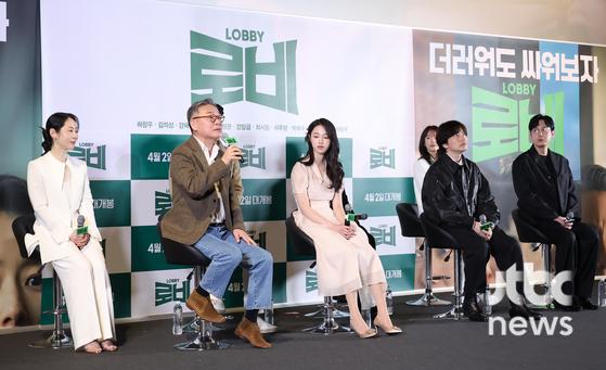 '로비' 김의성 “확고한 생각 가진 하정우, 선이 굵은 감독” | JTBC 뉴스