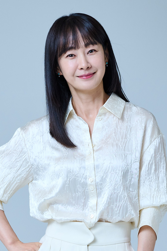 '김 부장 이야기' 명세빈, 류승룡과 25년차 현실 부부 호흡 | JTBC 뉴스