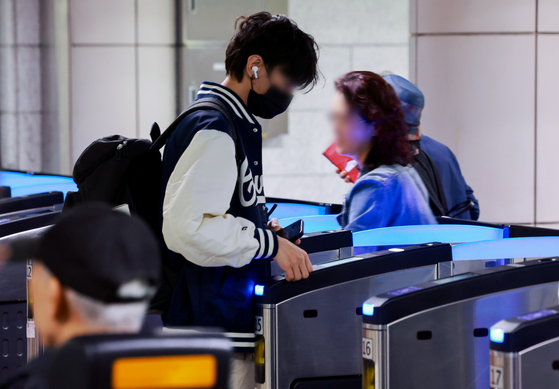 수도권 지하철 기본요금 1400→1550원…28일 첫차부터 인상